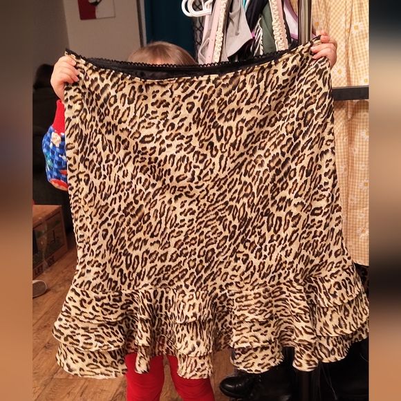 Jessica | Skirts | Jessica Animal Print Skirt 6 Plus | Poshmark